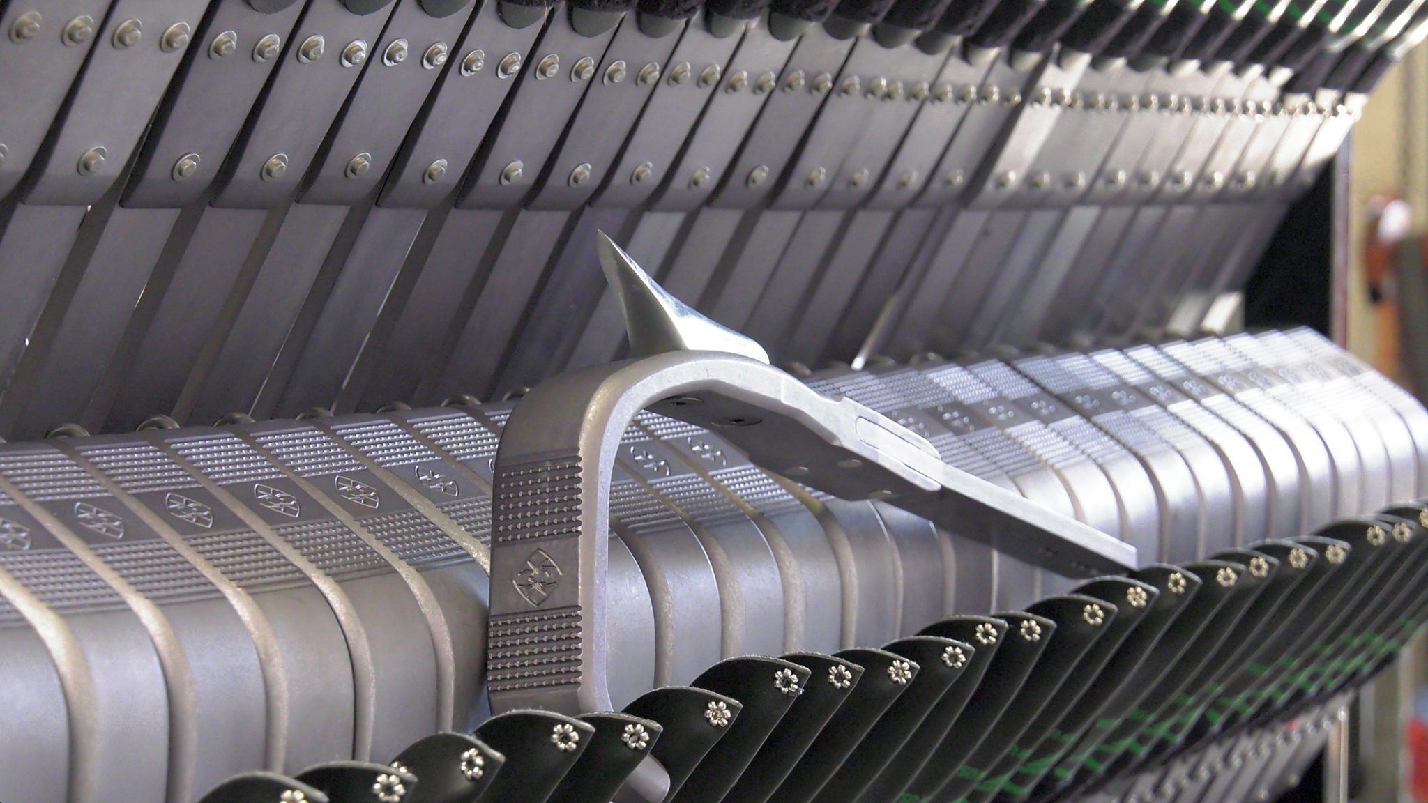 #7 Tree-spike-rack - IndMacDig | Industrial Machinery Digest