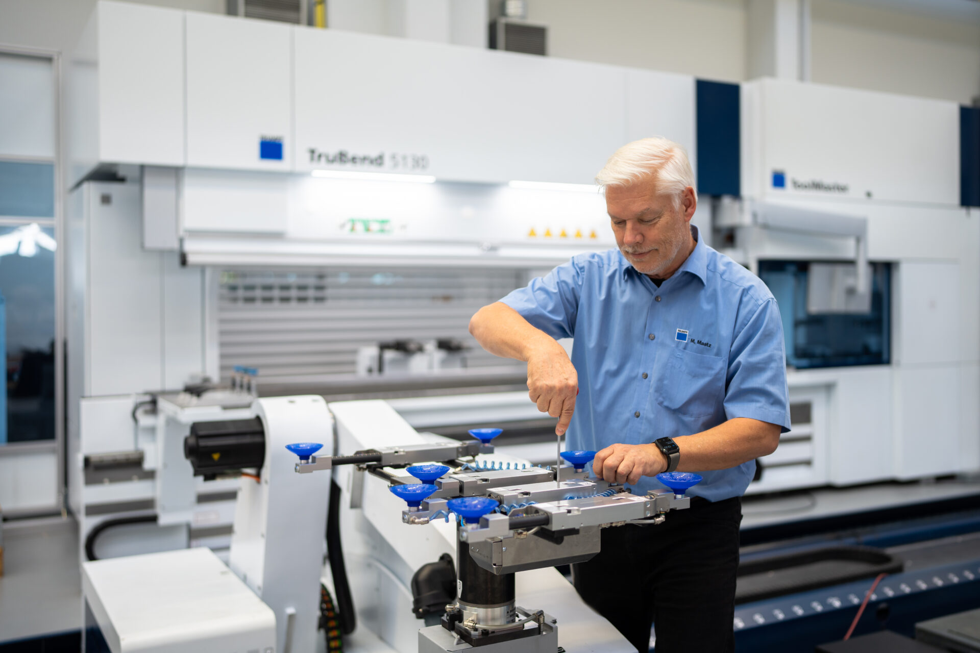 New TRUMPF gripper boosts productivity for automated bending processes - IndMacDig | Industrial ...