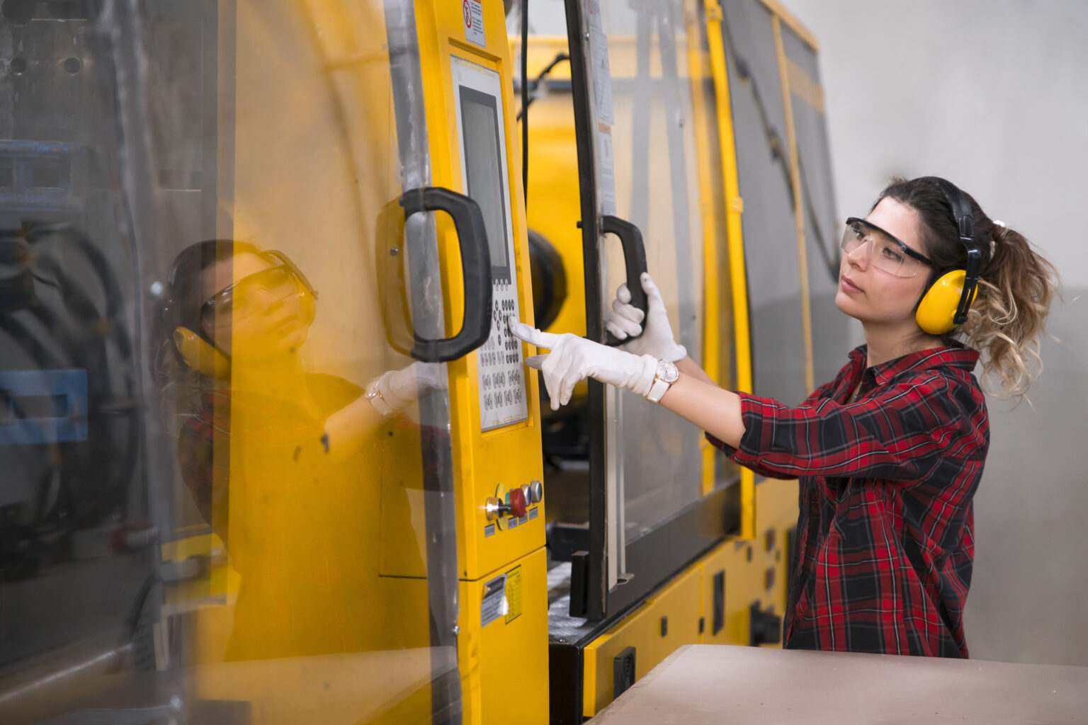 Enhancing Workplace Safety Through Machine Guarding | IndMacDig ...